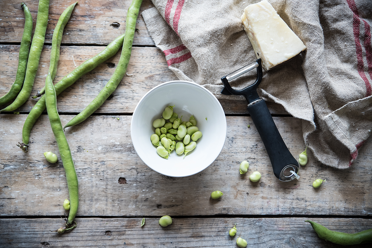 Insalata di fave e pecorino - Ricette light - Melarossa