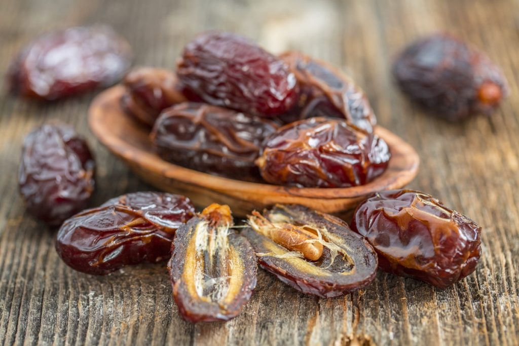 Datteri: calorie, storia, benefici, valori nutrizionali e ricette-Melarossa