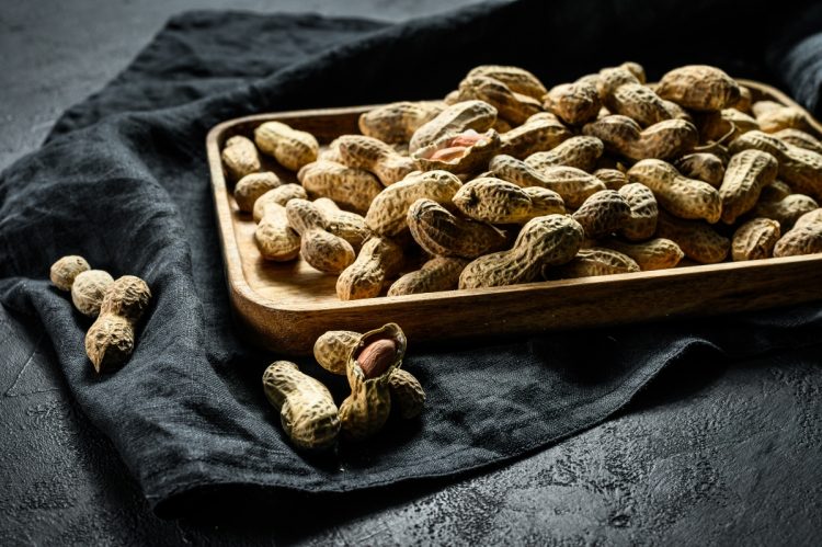 Arachidi: valori nutrizionali, benefici, controinicazioni e ricette ...