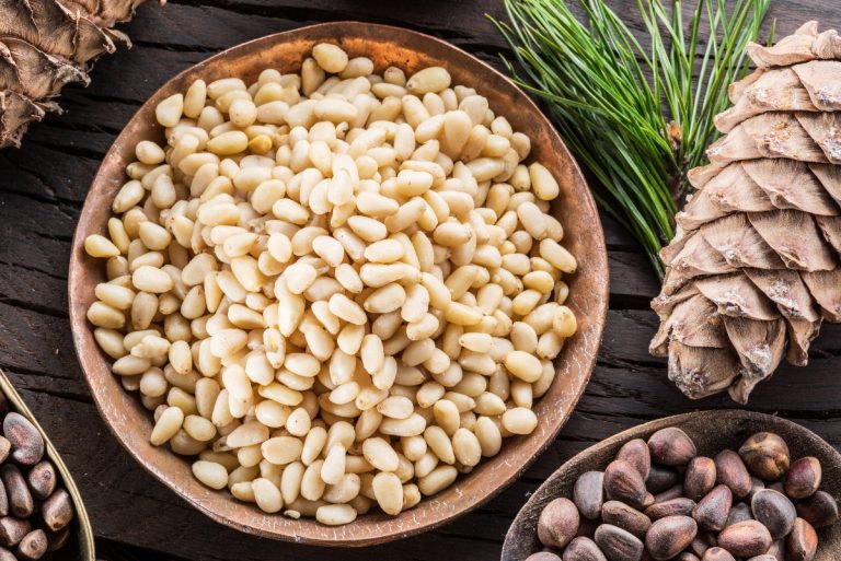 pinoli: storia, valori nutrizionali, benefici e usi in cucina- Melarossa