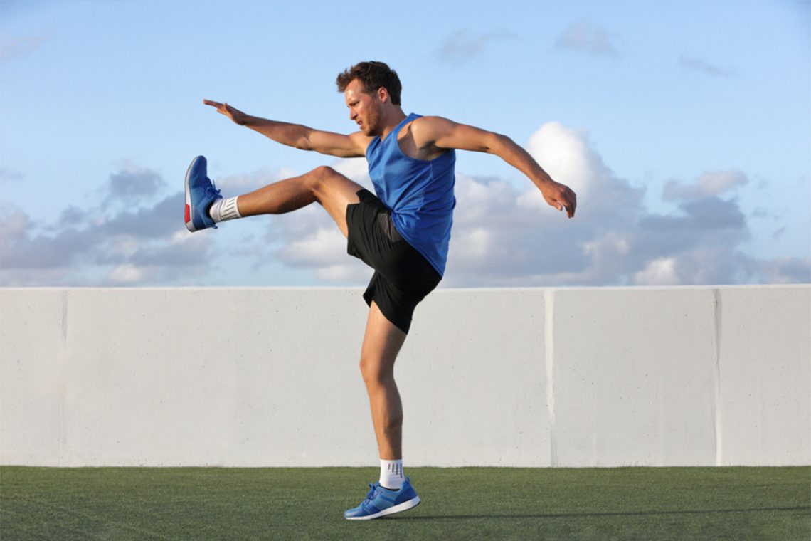 Stretching: che cos'è, i benefici e esercizi da fare per allungarti
