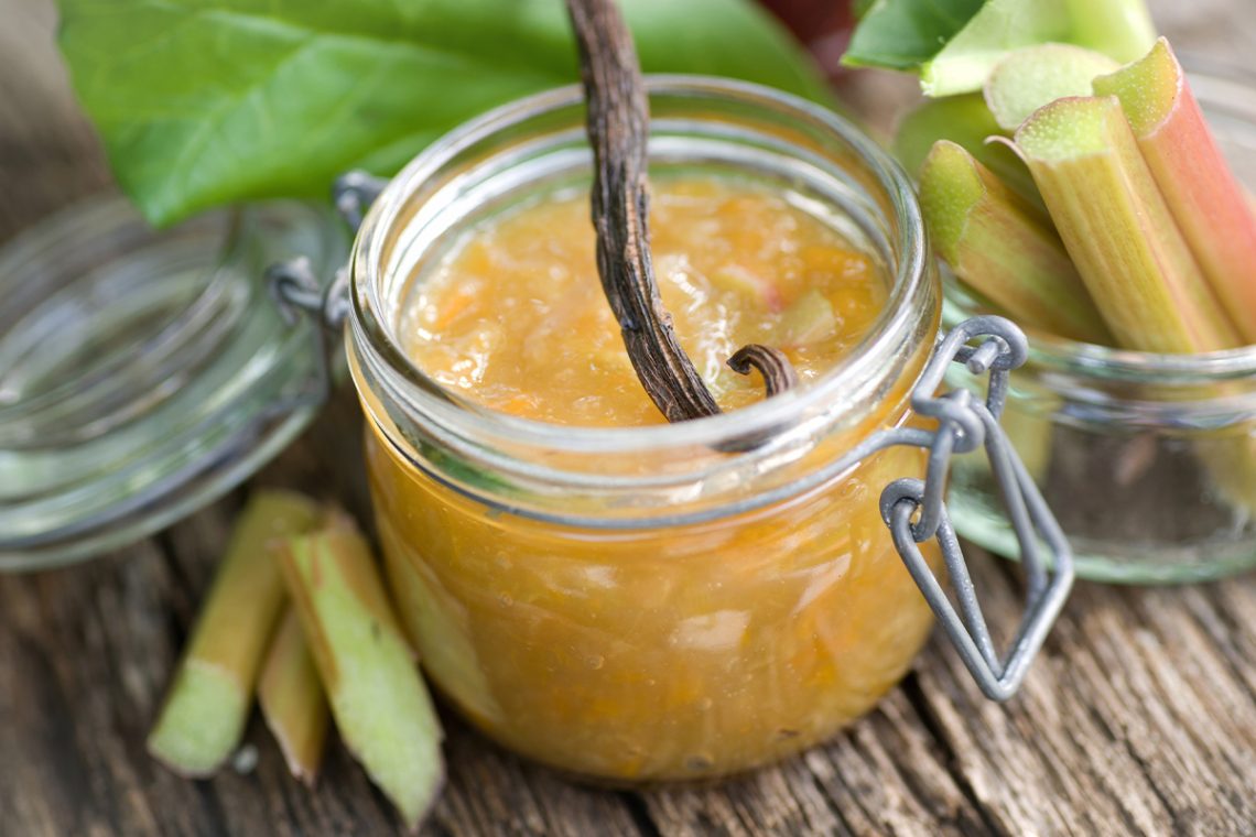 Rabarbaro: cos'è, proprietà, benefici e usi in cucina