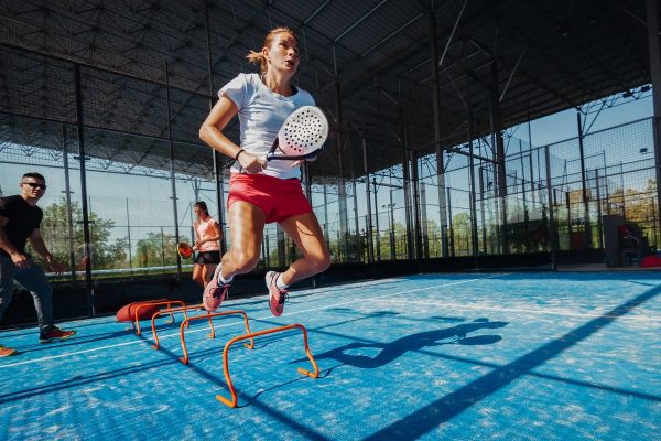 CrossFit: cos’è, allenamento e esercizi, benefici, controindicazioni