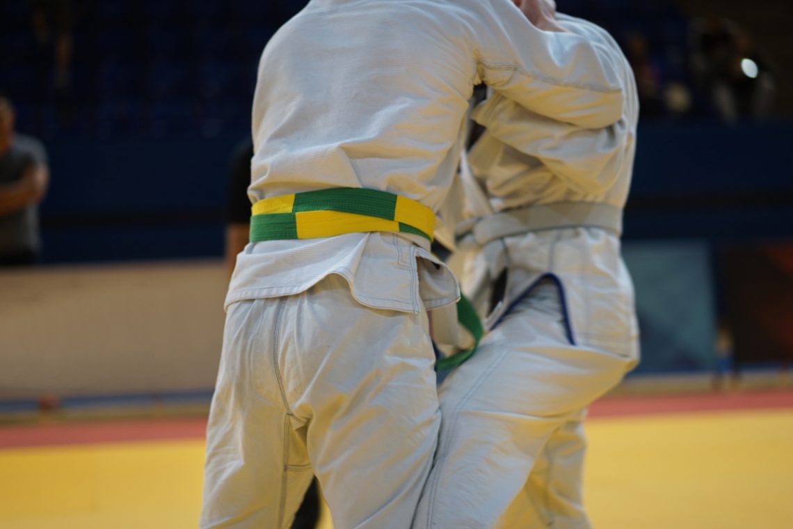 Ju Jitsu: cos’è, filosofia, tecnica, allenamento, benefici e controindicazioni