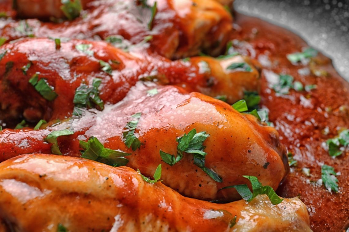 La ricetta del pollo alla cacciatora: un secondo piatto gustoso - Melarossa