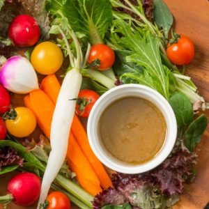 Bagna cauda: ricetta, trucchi e storia della salsa piemontese