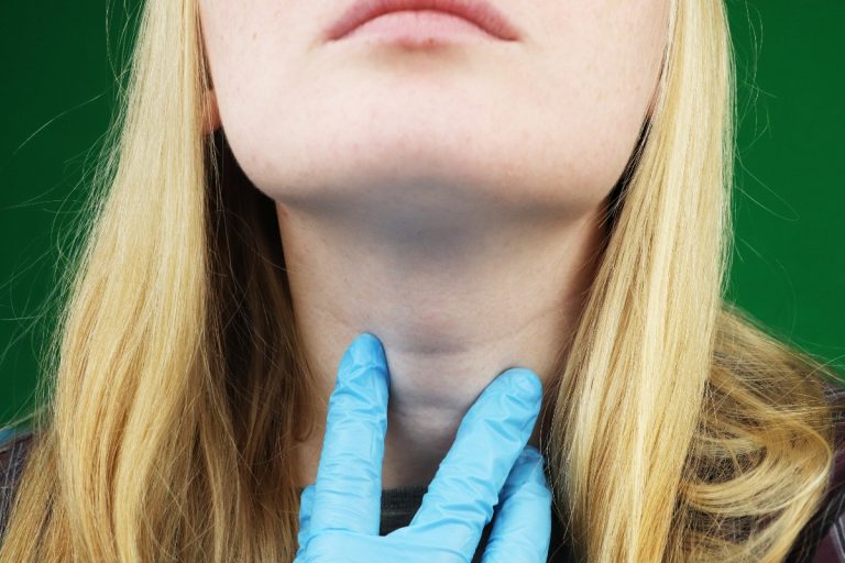 Patereccio o giradito: cos’è, cause, cure e rimedi