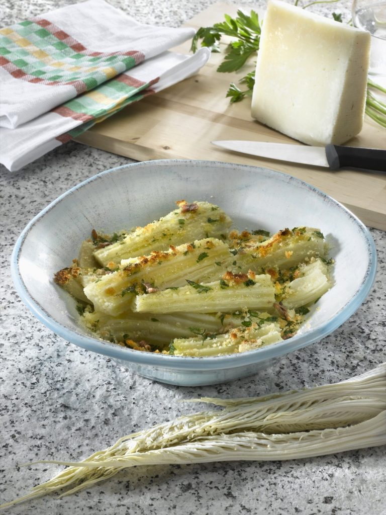 Cardi: proprietà, benefici e utilizzo in cucina - Melarossa