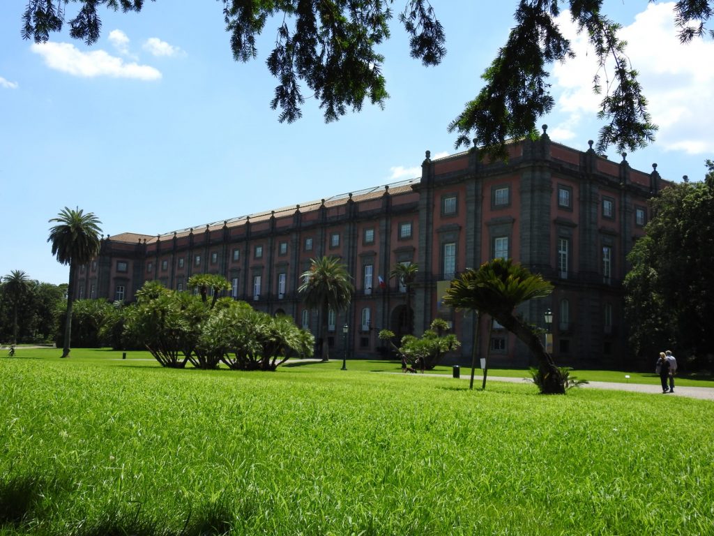 Alla scoperta del Parco di Capodimonte: un pò di Svizzera dentro Napoli