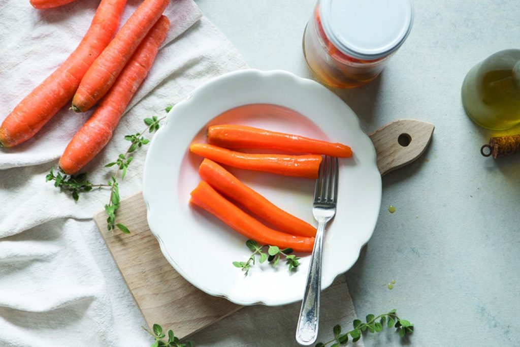 Carote: proprietà nutrizionali, benefici, curiosità e usi in cucina